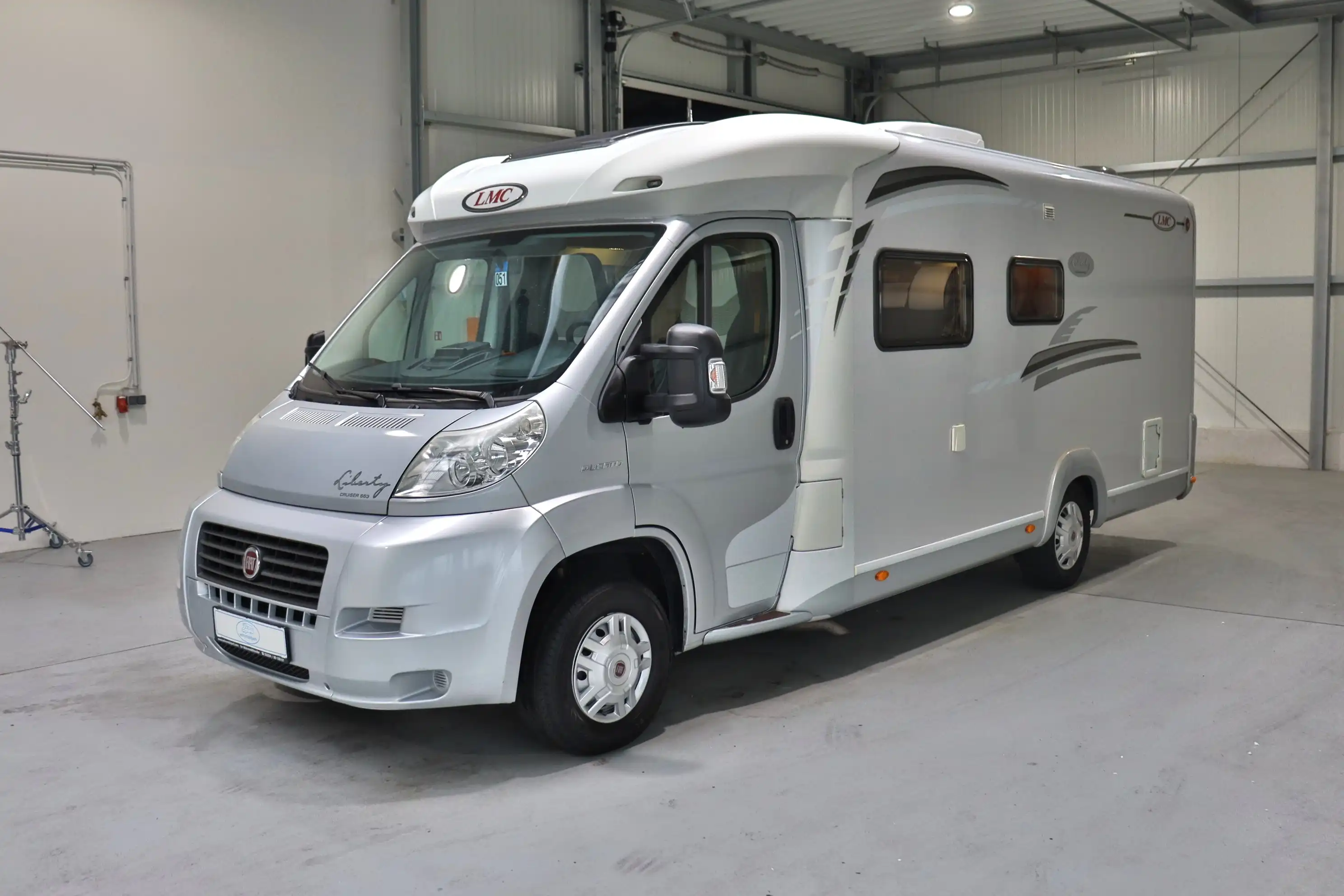 LMC Liberty Cruiser T 663 beim Wohnmobilpark in Bad Honnef kaufen